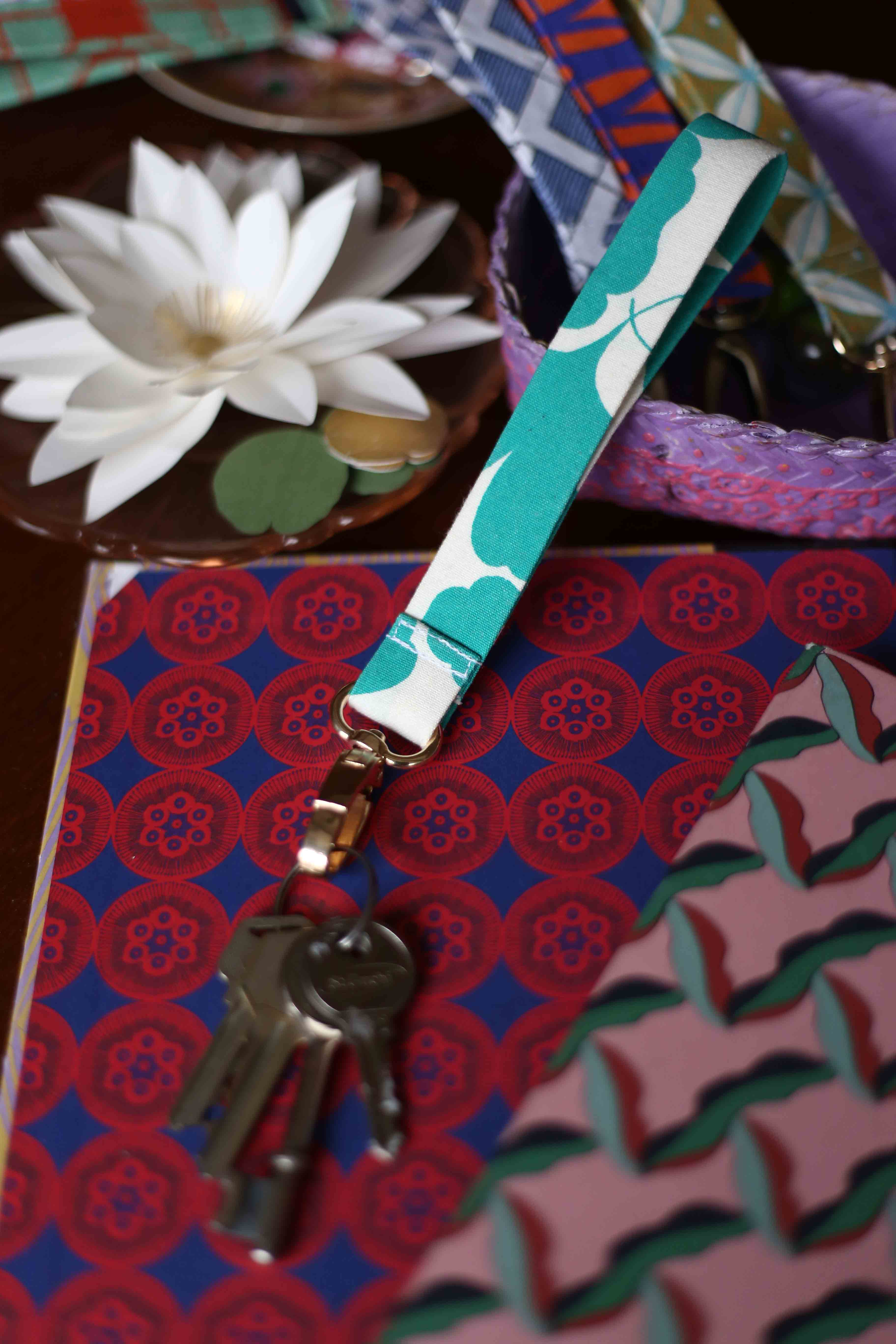 Key Chain - Kampung Window – Nala International